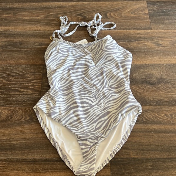Dippin' Daisy's | Swim | Astrid One Piece In Zebra | Poshmark
